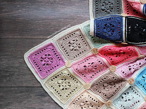 Ravelry: Button Blanket pattern by Esther Dijkstra