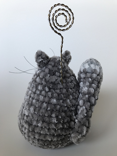 Ravelry: Kitty Cat Photo Holder pattern by Debra Ulrich