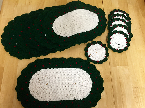 Ravelry: Country Christmas pattern by Red Heart Design Team