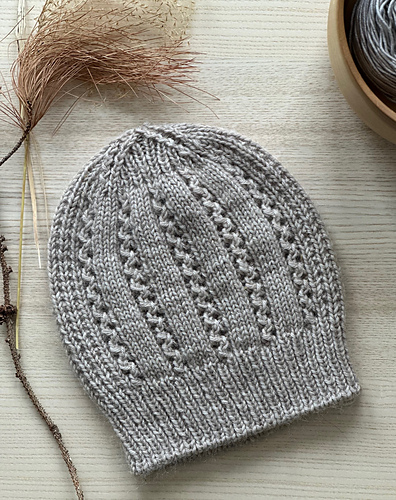 Ravelry: Riptide Hat pattern by Jennifer Shiels Toland