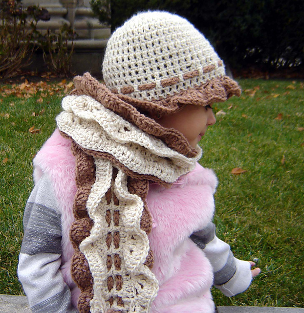 Ravelry: Double Ruffled Scarf pattern by JTcreations