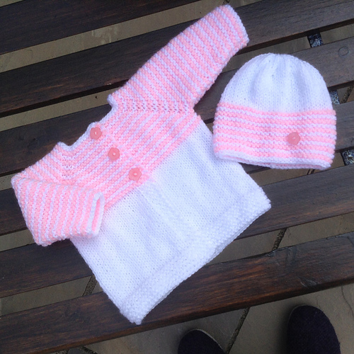 Ravelry: Little Babbity - Preemie Baby Cardigan Jacket pattern by ...