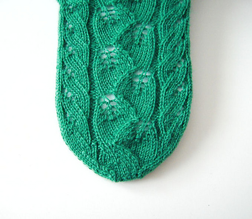 Ravelry: A Leafy Twist Socks pattern by Deborah K. Lauro