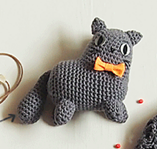 Ravelry: Petit Chat pattern by Chouette Kit