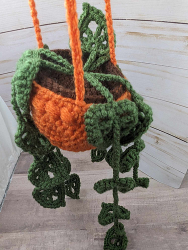 Ravelry: Hanging Monstera Plant pattern by Jamie Zerr