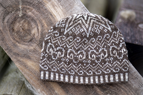 Ravelry: Islesburgh Toorie pattern by The Doull Family