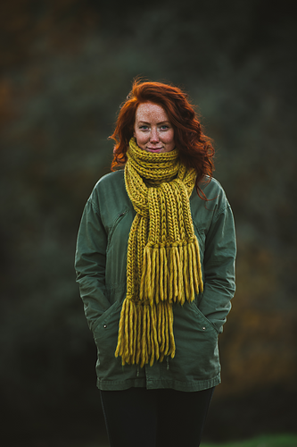 Ravelry: Entwine Scarf pattern by Jane Richmond