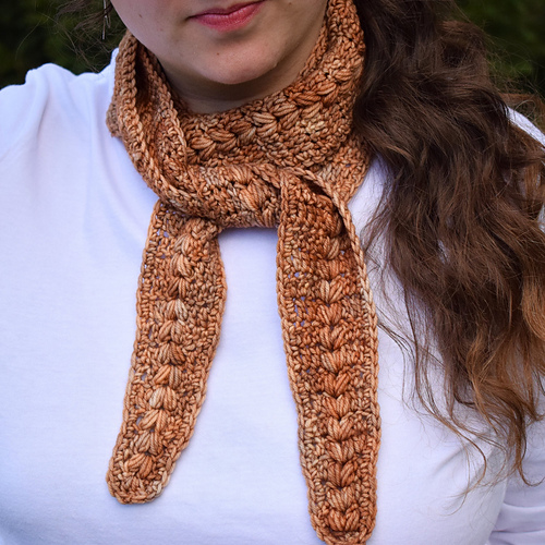 Ravelry: Harvest Neck Scarf pattern by Janet Pippin