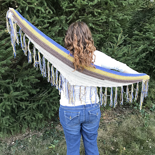 Ravelry: Scarfie Scarf pattern by Salena Baca