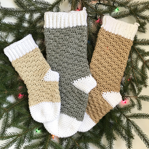 Ravelry: Winding Ridges Stocking pattern by Janet Pippin