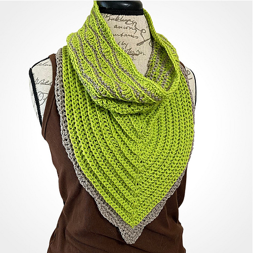 Ravelry: Appalachia Bandana Cowl pattern by Janet Pippin