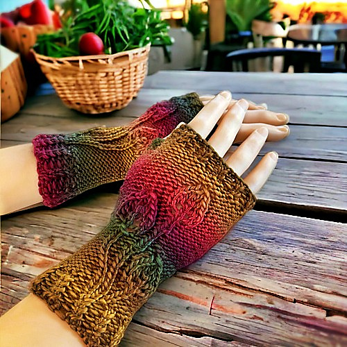 Ravelry: Autumn Leaf Half Gloves pattern by Janis Frank