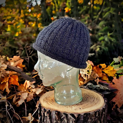 Ravelry: Basic Flat Knit Beanie pattern by Janis Frank