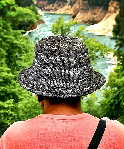 Ravelry: Bucket Hat for Adults and Kids pattern by Janis Frank