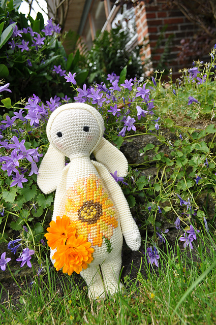 Ravelry: JannieFriis' Rita rabbit