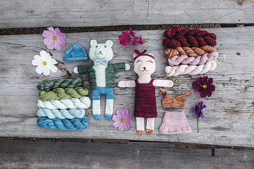 Ravelry: Bella pattern by CreaJunkie