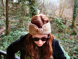 Ravelry: JeanieQueen's "Lane" Turban Headband