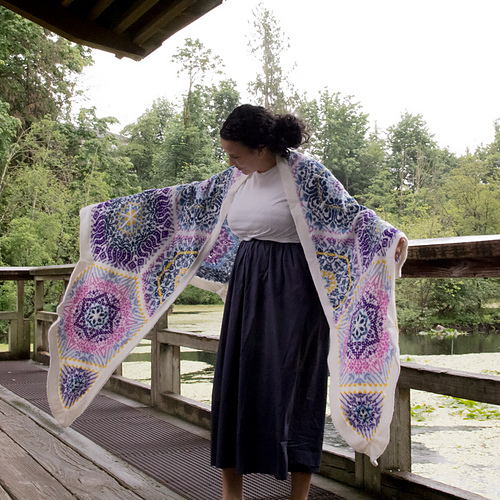 Ravelry: Persian Princess Shawl pattern by Jenise Hope