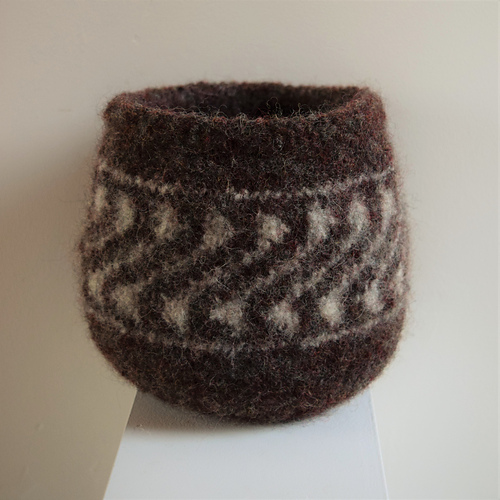 Ravelry: Maiya' kma pattern by Jenjoyce Design