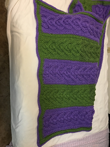 Ravelry: Cable Heart pattern by Kristen McDonnell