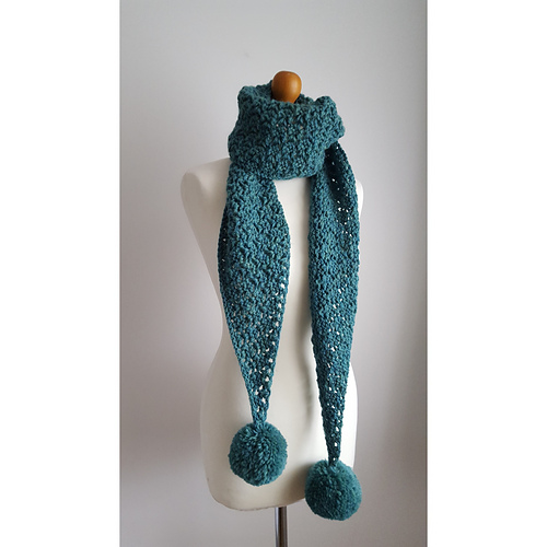 Ravelry: Amelie Lace Scarf & Hat pattern by Jennie Atkinson