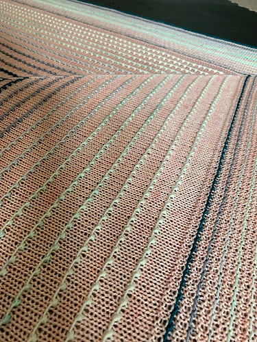 Ravelry: Crossing Over pattern by Jennifer Tipton