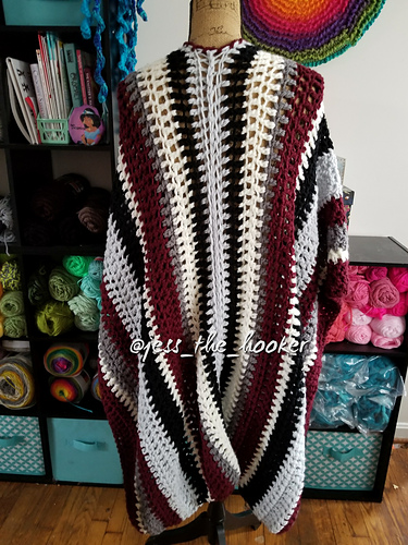 Ravelry: The Maggie Ruana pattern by Jessica Fulcher