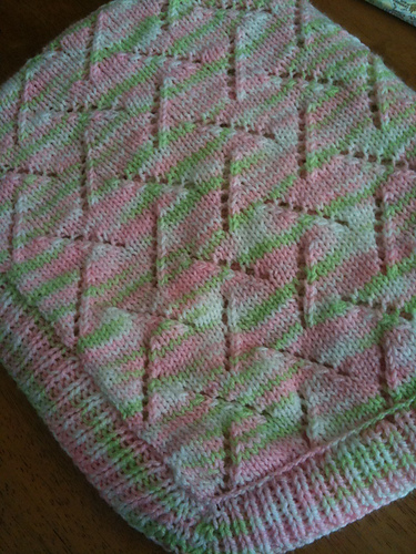 Ravelry: Soft & Snuggly Baby Blanket pattern by Melissa Leapman