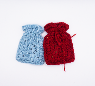 Ravelry: Mini Pouch pattern by Jesscrafting