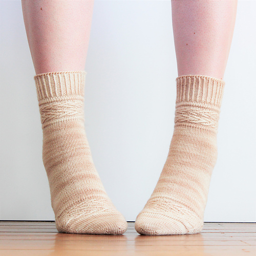 Ravelry: Sweet Pie Socks pattern by Jessica Gore