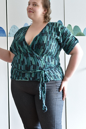 Ravelry: Selene Wrap Top pattern by Jessica Tsung