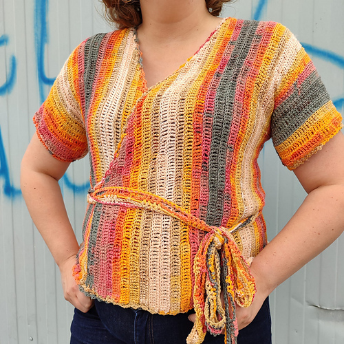 Ravelry: Selene Wrap Top pattern by Jessica Tsung