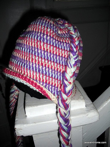 Ravelry: Moe Hat pattern by Jessie Rayot