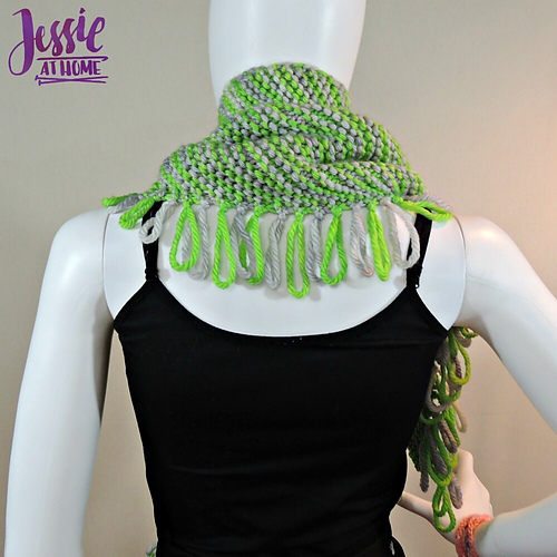 Ravelry: Fringed Wedge pattern by Jessie Rayot