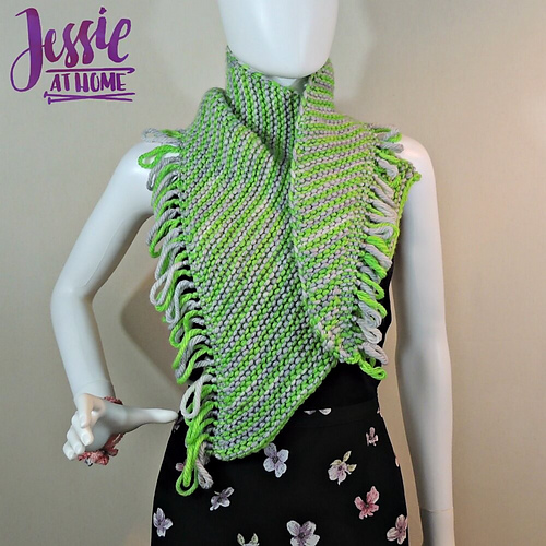 Ravelry: Fringed Wedge pattern by Jessie Rayot