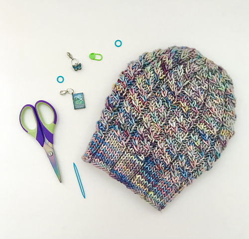 Ravelry: Chunky Demelza Beanie pattern by North Country Knts-Jessica Kogut