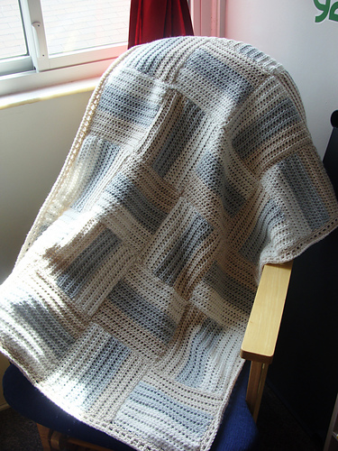 Ravelry: Contemporary Pinwheel Throw pattern by Elaine Bartlett