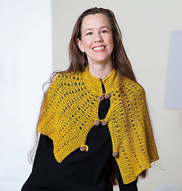 Ravelry: Windsor Capelette pattern by Jill Wolcott