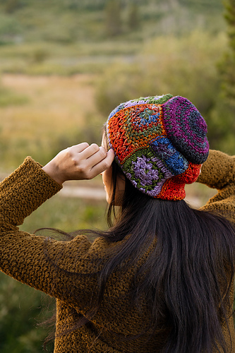 Ravelry: Gem Square Beanie pattern by Nina Holubcova
