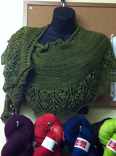 Ravelry: Bacchus Shawl pattern by Roxanne Yeun