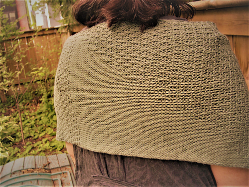 Ravelry: Fissure pattern by Joanne Seiff