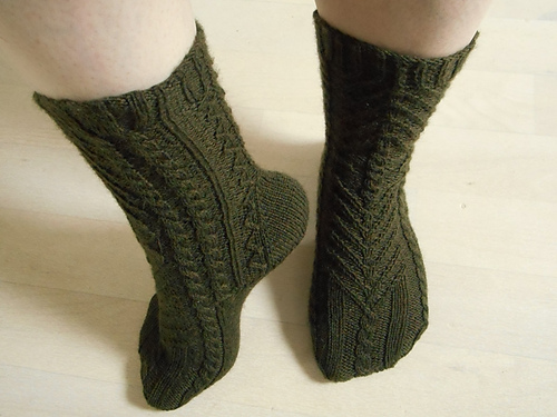 Ravelry: Shazbat pattern by Heidi Nick