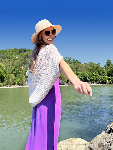 Ravelry: Amorette Cocoon Cardigan pattern by Jolly Lizard