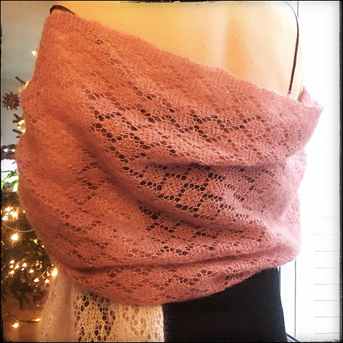 Ravelry: JoueuseDAiguilles' St. Ninian's Scarf