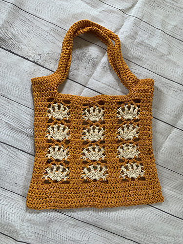 Ravelry: Lotus Blossom Bag pattern by Salena Baca