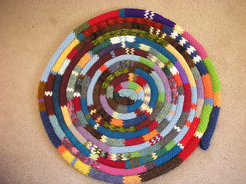 Ravelry: Labyrinth Circle Rug pattern by Leigh Radford
