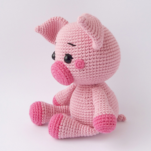 Ravelry: Oinker the Pig pattern by Yuliia Matiienko