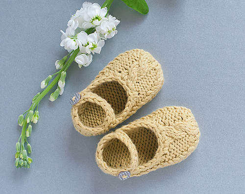 Ravelry: Mary Jane Shoe pattern by Julia Adams Patterns