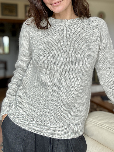 Ravelry: First Star sweater pattern by Julia Piro