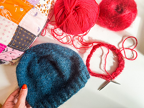 Ravelry: Best Friends Hat pattern by Twin Stitches Designs